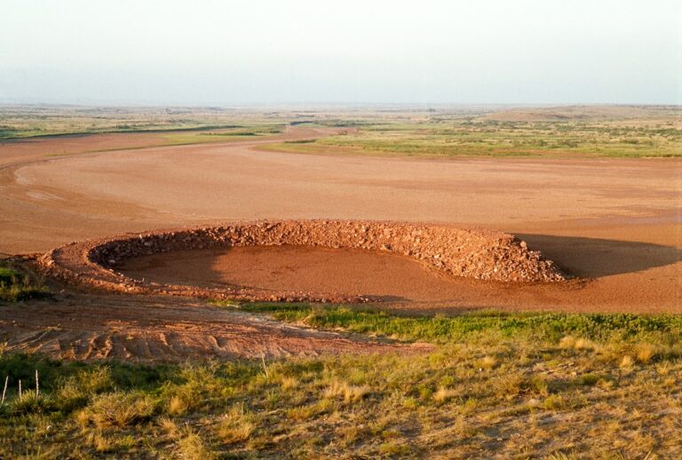 Farewell to Giants: Amarillo Ramp and Cadillac Ranch